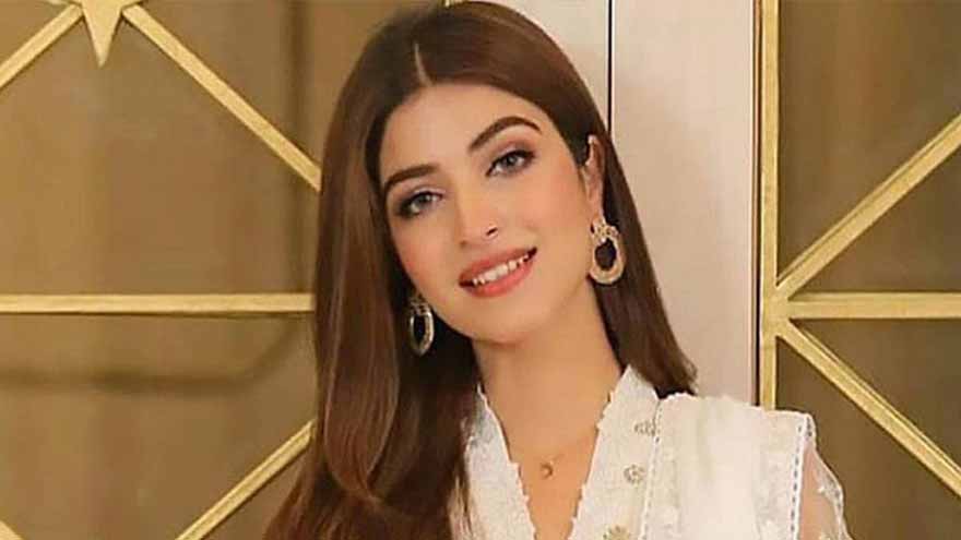 Kinza Hashmi opens up about stalking incidents and breach of privacy ...